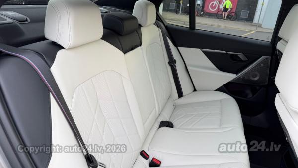 BMW i5 2024 Tallina, ar dzinēja tilpumu 0.00 L un nobraukumu 49 tūkst. km par 75000 €, foto 9 vietnē AUTOMOTO.COM.LV
