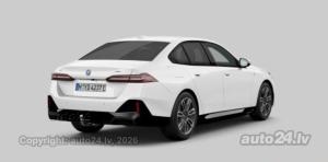 Белый БМВ i5 2025 в Таллин, объемом двигателя 0.00 л и пробегом 24 тыс. км за 64900 €, фото 4 на AUTOMOTO.COM.LV
