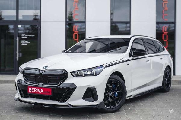 White BMW i5 2024 in Vilnius, with an engine capacity of 0.00 L and mileage of 67 thousand km for 55999 €, photo 3 on AUTOMOTO.COM.LV