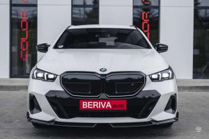 White BMW i5 2024 in Vilnius, with an engine capacity of 0.00 L and mileage of 67 thousand km for 55999 €, photo 5 on AUTOMOTO.COM.LV