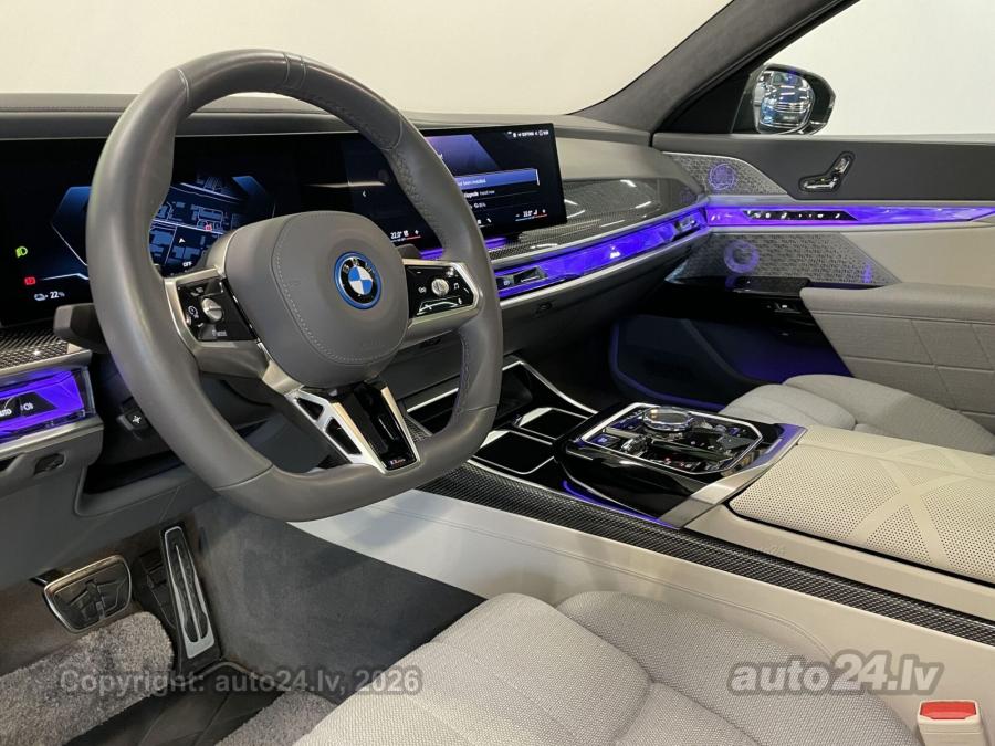 Melns BMW i7 2022 Tallina, ar dzinēja tilpumu 0.00 L un nobraukumu 73 tūkst. km par 87900 €, foto 10 vietnē AUTOMOTO.COM.LV