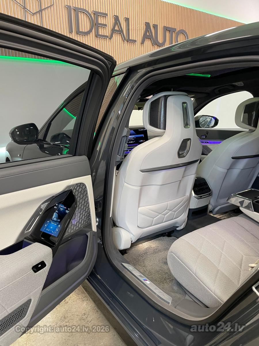 Melns BMW i7 2022 Tallina, ar dzinēja tilpumu 0.00 L un nobraukumu 73 tūkst. km par 87900 €, foto 20 vietnē AUTOMOTO.COM.LV