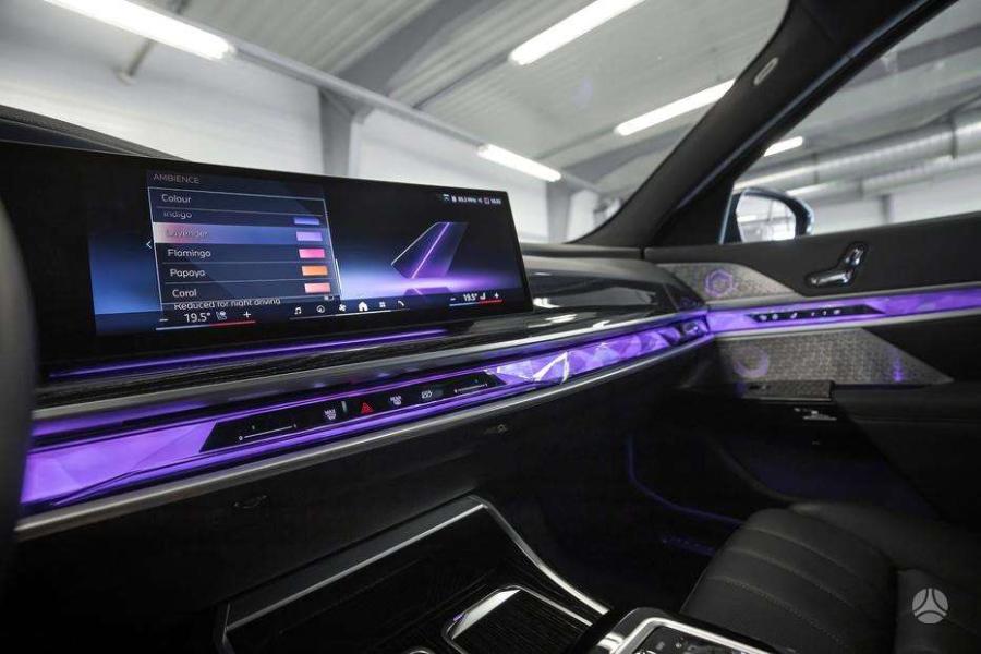 Черный БМВ i7 2022 в Тукумс, объемом двигателя 0.00 л и пробегом 50 тыс. км за 87000 €, фото 31 на AUTOMOTO.COM.LV