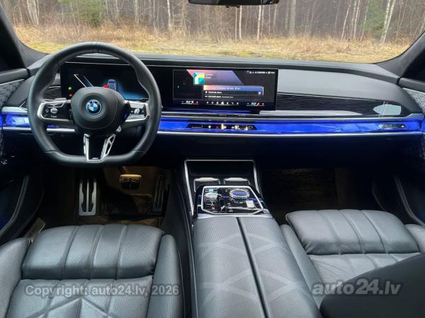 Black BMW i7 2023 in Tallinn, with an engine capacity of 0.00 L and mileage of 26 thousand km for 93900 €, photo 8 on AUTOMOTO.COM.LV