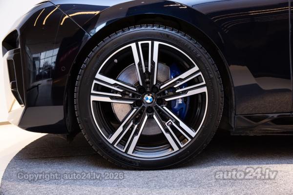 Melns BMW i7 2023 Tallina, ar dzinēja tilpumu 0.00 L un nobraukumu 38 tūkst. km par 96993 €, foto 6 vietnē AUTOMOTO.COM.LV