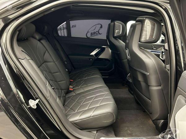 Black BMW i7 2024 in Vilnius, with an engine capacity of 0.00 L and mileage of 22 thousand km for 69950 €, photo 10 on AUTOMOTO.COM.LV