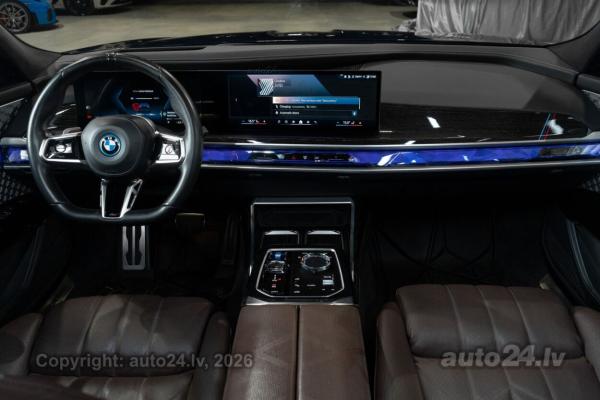 Blue BMW i7 2023 in Riga, with an engine capacity of 0.00 L and mileage of 134 thousand km for 85900 €, photo 11 on AUTOMOTO.COM.LV