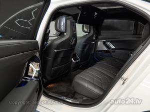Balts BMW i7 2025 Tallina, ar dzinēja tilpumu 0.00 L un nobraukumu 18 tūkst. km par 104900 €, foto 7 vietnē AUTOMOTO.COM.LV