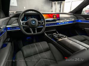 Balts BMW i7 2025 Tallina, ar dzinēja tilpumu 0.00 L un nobraukumu 18 tūkst. km par 104900 €, foto 10 vietnē AUTOMOTO.COM.LV