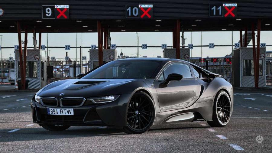 Melns BMW I8 2015 Tallina, ar dzinēja tilpumu 1.50 L un nobraukumu 124 tūkst. km par 44999 €, foto 7 vietnē AUTOMOTO.COM.LV