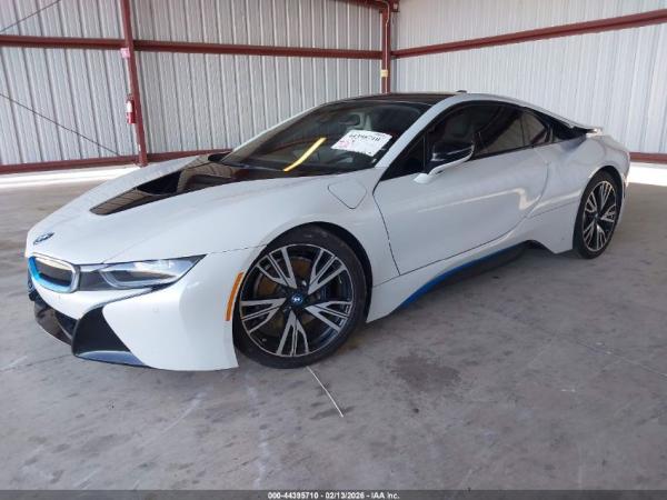 BMW I8 2014 Klaipėda, ar dzinēja tilpumu 0.00 L un nobraukumu 0 tūkst. km par 14852 €, foto 2 vietnē AUTOMOTO.COM.LV