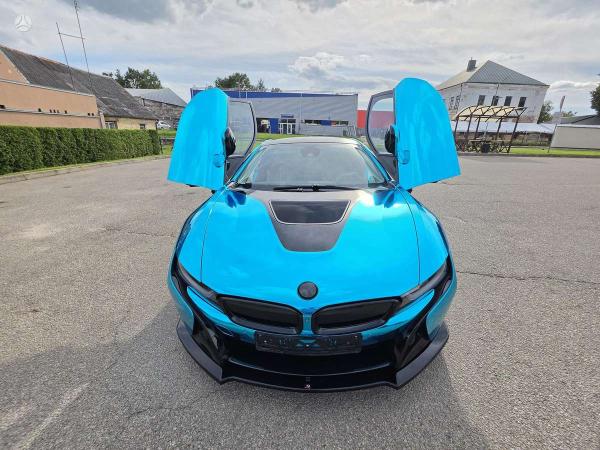 BMW I8 2016 Šauļi, ar dzinēja tilpumu 1.50 L un nobraukumu 74 tūkst. km par 65900 €, foto 1 vietnē AUTOMOTO.COM.LV