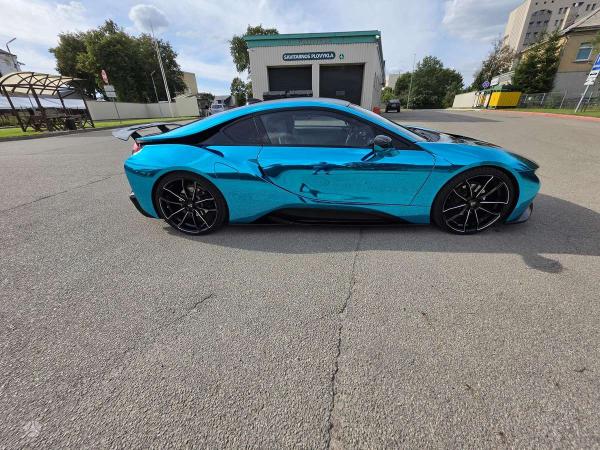 BMW I8 2016 Šauļi, ar dzinēja tilpumu 1.50 L un nobraukumu 74 tūkst. km par 65900 €, foto 9 vietnē AUTOMOTO.COM.LV