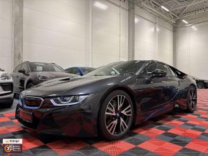 Grey BMW I8 2017 in Vilnius, with an engine capacity of 1.50 L and mileage of 62 thousand km for 64999 €, photo 1 on AUTOMOTO.COM.LV