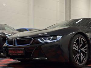 Grey BMW I8 2017 in Vilnius, with an engine capacity of 1.50 L and mileage of 62 thousand km for 64999 €, photo 8 on AUTOMOTO.COM.LV