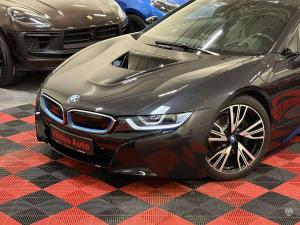 Grey BMW I8 2017 in Vilnius, with an engine capacity of 1.50 L and mileage of 62 thousand km for 64999 €, photo 10 on AUTOMOTO.COM.LV