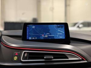 Grey BMW I8 2017 in Vilnius, with an engine capacity of 1.50 L and mileage of 62 thousand km for 64999 €, photo 23 on AUTOMOTO.COM.LV