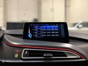 Grey BMW I8 2017 in Vilnius, with an engine capacity of 1.50 L and mileage of 62 thousand km for 64999 €, photo 24 on AUTOMOTO.COM.LV