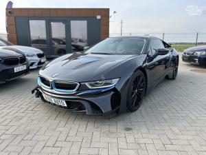 Pelēks BMW I8 2019 Kauņa, ar dzinēja tilpumu 1.50 L un nobraukumu 12 tūkst. km par 65900 €, foto  vietnē AUTOMOTO.COM.LV