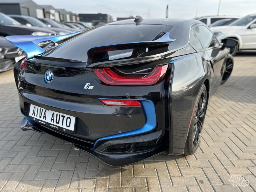 Pelēks BMW I8 2019 Kauņa, ar dzinēja tilpumu 1.50 L un nobraukumu 12 tūkst. km par 65900 €, foto 6 vietnē AUTOMOTO.COM.LV