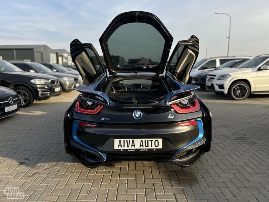 Pelēks BMW I8 2019 Kauņa, ar dzinēja tilpumu 1.50 L un nobraukumu 12 tūkst. km par 65900 €, foto 14 vietnē AUTOMOTO.COM.LV