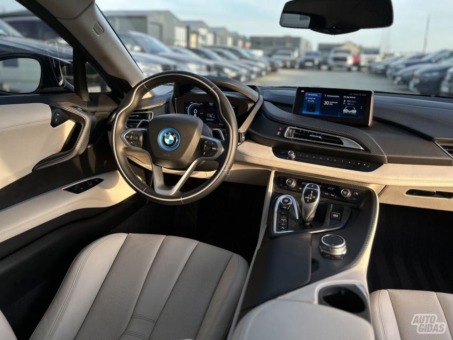 Pelēks BMW I8 2019 Kauņa, ar dzinēja tilpumu 1.50 L un nobraukumu 12 tūkst. km par 65900 €, foto 31 vietnē AUTOMOTO.COM.LV