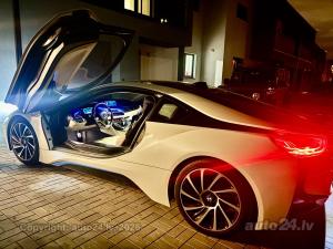 White BMW I8 2015 in Tallinn, with an engine capacity of 1.50 L and mileage of 139 thousand km for 42000 €, photo 7 on AUTOMOTO.COM.LV