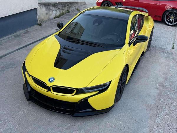 Dzeltens BMW I8 2015 Viļņa, ar dzinēja tilpumu 0.00 L un nobraukumu 110 tūkst. km par 38000 €, foto 9 vietnē AUTOMOTO.COM.LV