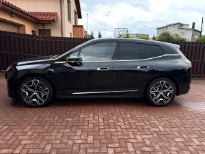 Black BMW iX 2021 in Vilnius, with an engine capacity of 0.00 L and mileage of 130 thousand km for 38900 €, photo 7 on AUTOMOTO.COM.LV