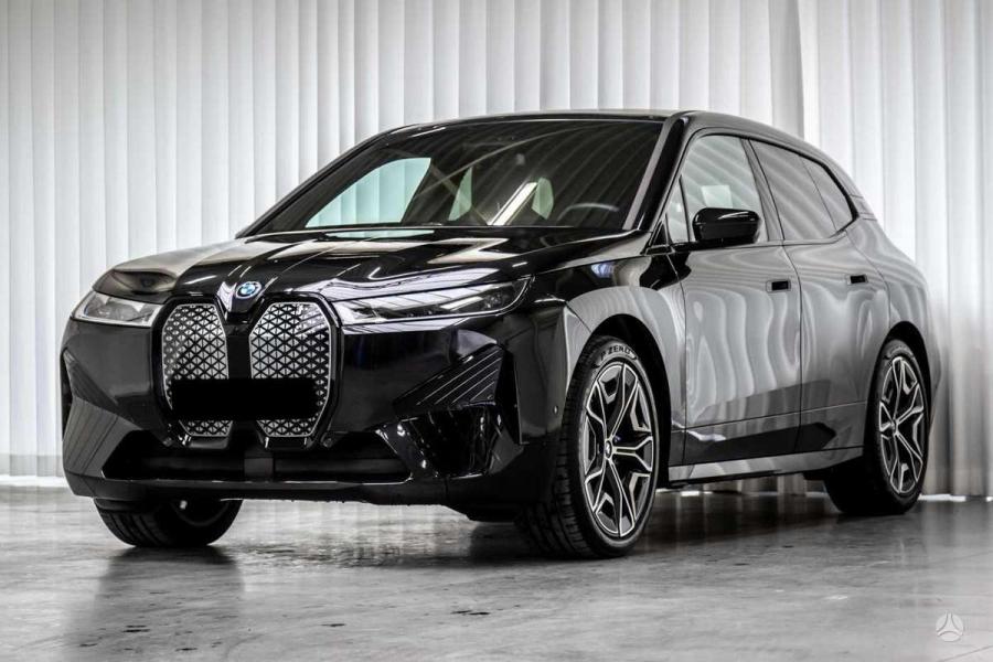 Melns BMW iX 2022 Tukums, ar dzinēja tilpumu 0.00 L un nobraukumu 79 tūkst. km par 45777 €, foto 1 vietnē AUTOMOTO.COM.LV