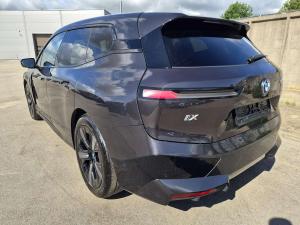 Melns BMW iX 2022 Mažeikiai, ar dzinēja tilpumu 0.00 L un nobraukumu 59 tūkst. km par 28800 €, foto 5 vietnē AUTOMOTO.COM.LV
