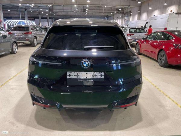 Melns BMW iX 2022 Viļņa, ar dzinēja tilpumu 0.00 L un nobraukumu 78 tūkst. km par 45500 €, foto 7 vietnē AUTOMOTO.COM.LV