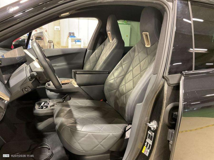 Melns BMW iX 2022 Viļņa, ar dzinēja tilpumu 0.00 L un nobraukumu 78 tūkst. km par 45500 €, foto 12 vietnē AUTOMOTO.COM.LV