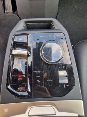 Black BMW iX 2022 in Siauliai, with an engine capacity of 0.00 L and mileage of 79 thousand km for 29900 €, photo 13 on AUTOMOTO.COM.LV
