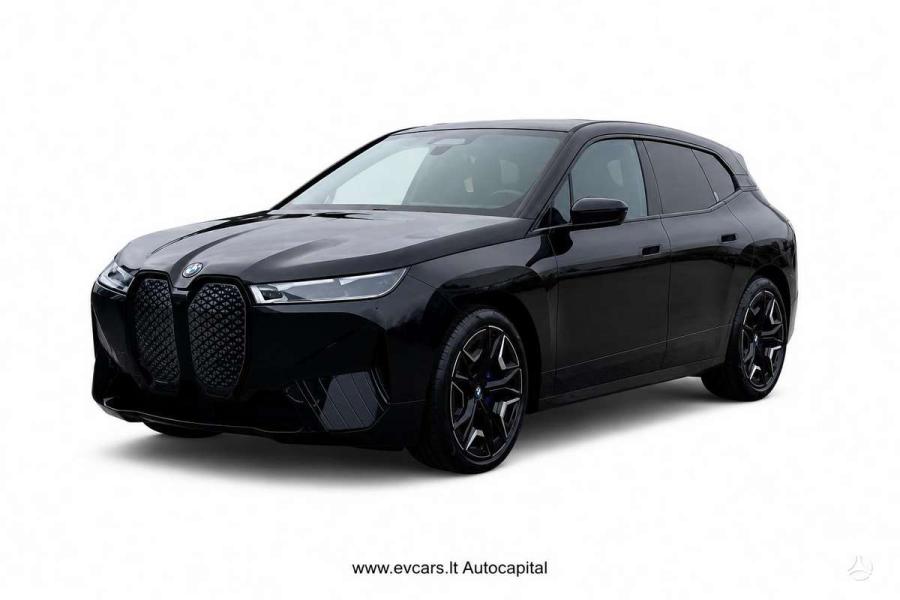 Melns BMW iX 2024 Viļņa, ar dzinēja tilpumu 0.00 L un nobraukumu 32 tūkst. km par 49990 €, foto 1 vietnē AUTOMOTO.COM.LV