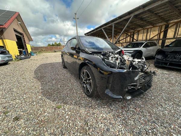 Melns BMW iX 2025 Klaipėda, ar dzinēja tilpumu 0.00 L un nobraukumu 12 tūkst. km par 23900 €, foto 7 vietnē AUTOMOTO.COM.LV