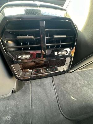 Melns BMW iX 2025 Klaipėda, ar dzinēja tilpumu 0.00 L un nobraukumu 12 tūkst. km par 23900 €, foto 23 vietnē AUTOMOTO.COM.LV