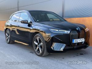 Melns BMW iX 2021 Tallina, ar dzinēja tilpumu 0.00 L un nobraukumu 80 tūkst. km par 41900 €, foto 4 vietnē AUTOMOTO.COM.LV
