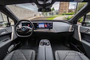 Black BMW iX 2021 in Tallinn, with an engine capacity of 0.00 L and mileage of 78 thousand km for 41900 €, photo 8 on AUTOMOTO.COM.LV