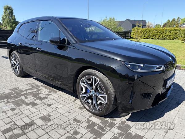 Black BMW iX 2022 in Tallinn, with an engine capacity of 0.00 L and mileage of 55 thousand km for 46000 €, photo 2 on AUTOMOTO.COM.LV