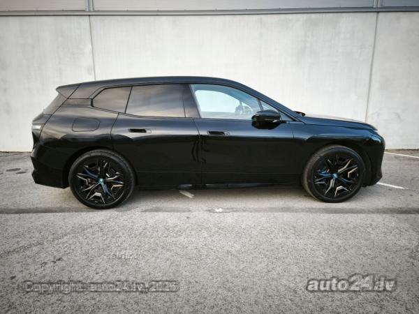 Black BMW iX 2023 in Tallinn, with an engine capacity of 0.00 L and mileage of 59 thousand km for 52900 €, photo 6 on AUTOMOTO.COM.LV