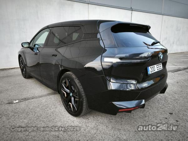 Black BMW iX 2023 in Tallinn, with an engine capacity of 0.00 L and mileage of 59 thousand km for 52900 €, photo 8 on AUTOMOTO.COM.LV