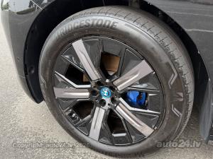 Melns BMW iX 2023 Tallina, ar dzinēja tilpumu 0.00 L un nobraukumu 39 tūkst. km par 53900 €, foto 14 vietnē AUTOMOTO.COM.LV