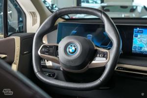 Zils BMW iX 2022 Marijampole, ar dzinēja tilpumu 0.00 L un nobraukumu 62 tūkst. km par 55450 €, foto 19 vietnē AUTOMOTO.COM.LV