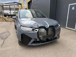 Zils BMW iX 2023 Alīta, ar dzinēja tilpumu 0.00 L un nobraukumu 70 tūkst. km par 26950 €, foto 14 vietnē AUTOMOTO.COM.LV