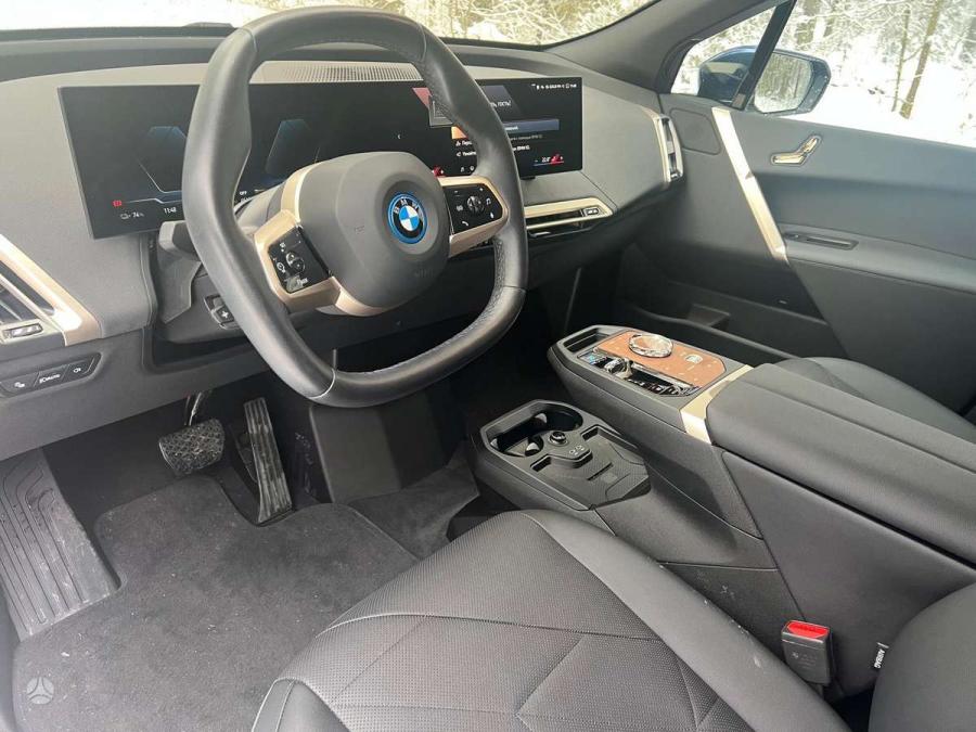 Zils BMW iX 2024 Viļņa, ar dzinēja tilpumu 0.00 L un nobraukumu 46 tūkst. km par 45900 €, foto 9 vietnē AUTOMOTO.COM.LV