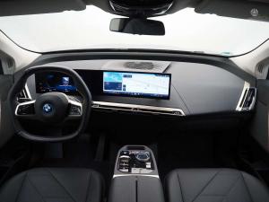 Синий БМВ iX 2024 в Вильнюс, объемом двигателя 0.00 л и пробегом 40 тыс. км за 47599 €, фото 20 на AUTOMOTO.COM.LV