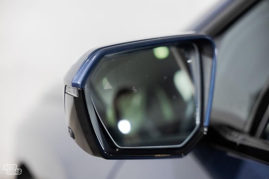 Blue BMW iX 2025 in Vilnius, with an engine capacity of 0.00 L and mileage of 37 thousand km for 81991 €, photo 14 on AUTOMOTO.COM.LV