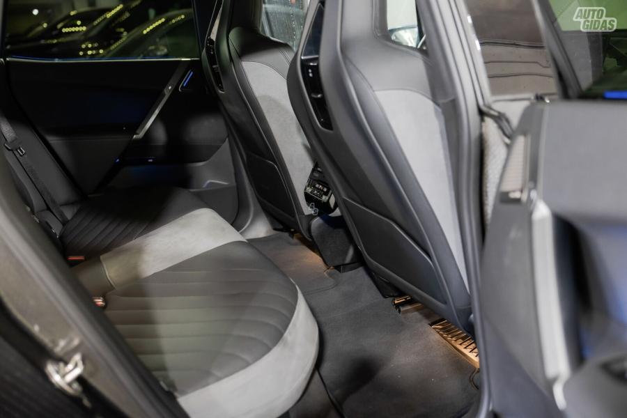Blue BMW iX 2025 in Vilnius, with an engine capacity of 0.00 L and mileage of 37 thousand km for 81991 €, photo 24 on AUTOMOTO.COM.LV