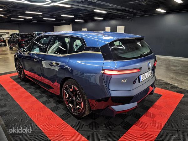 Zils BMW iX 2022 Tallina, ar dzinēja tilpumu 0.00 L un nobraukumu 73 tūkst. km par 49990 €, foto 5 vietnē AUTOMOTO.COM.LV